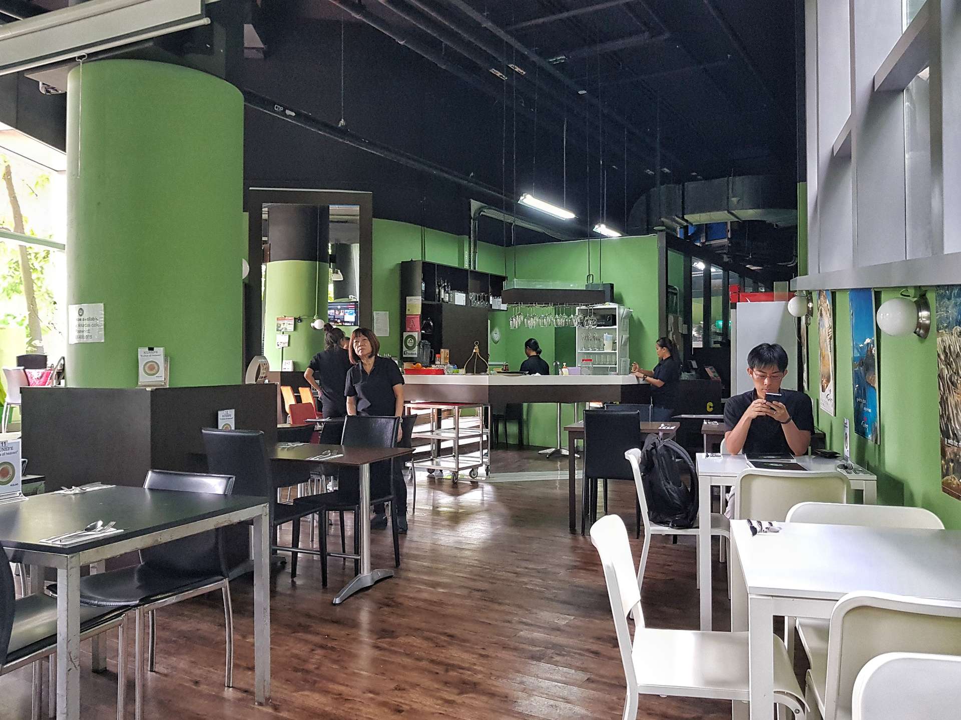 Arkadas Cafe @Sandcrawler