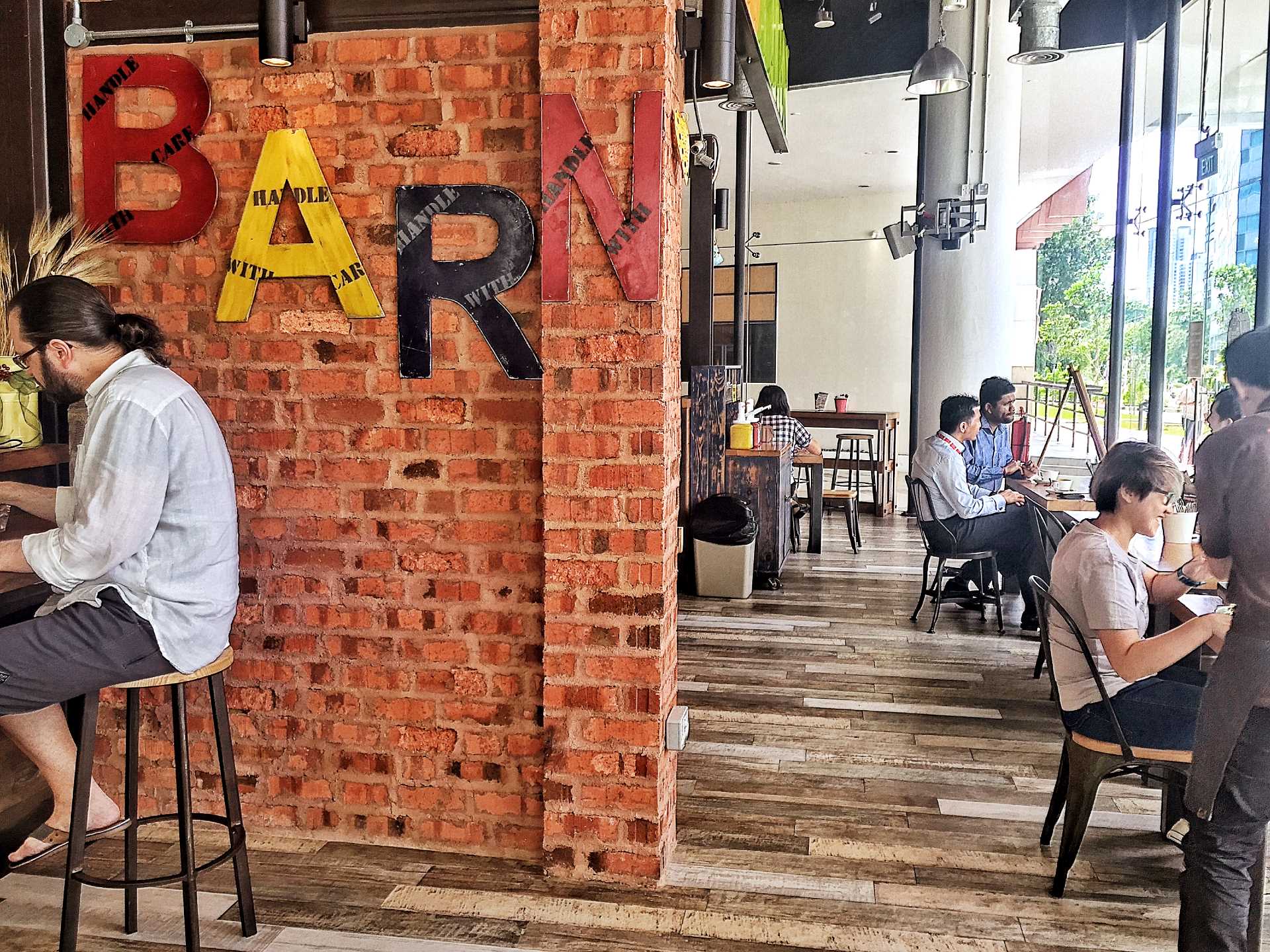 The Food Barn @Galaxis