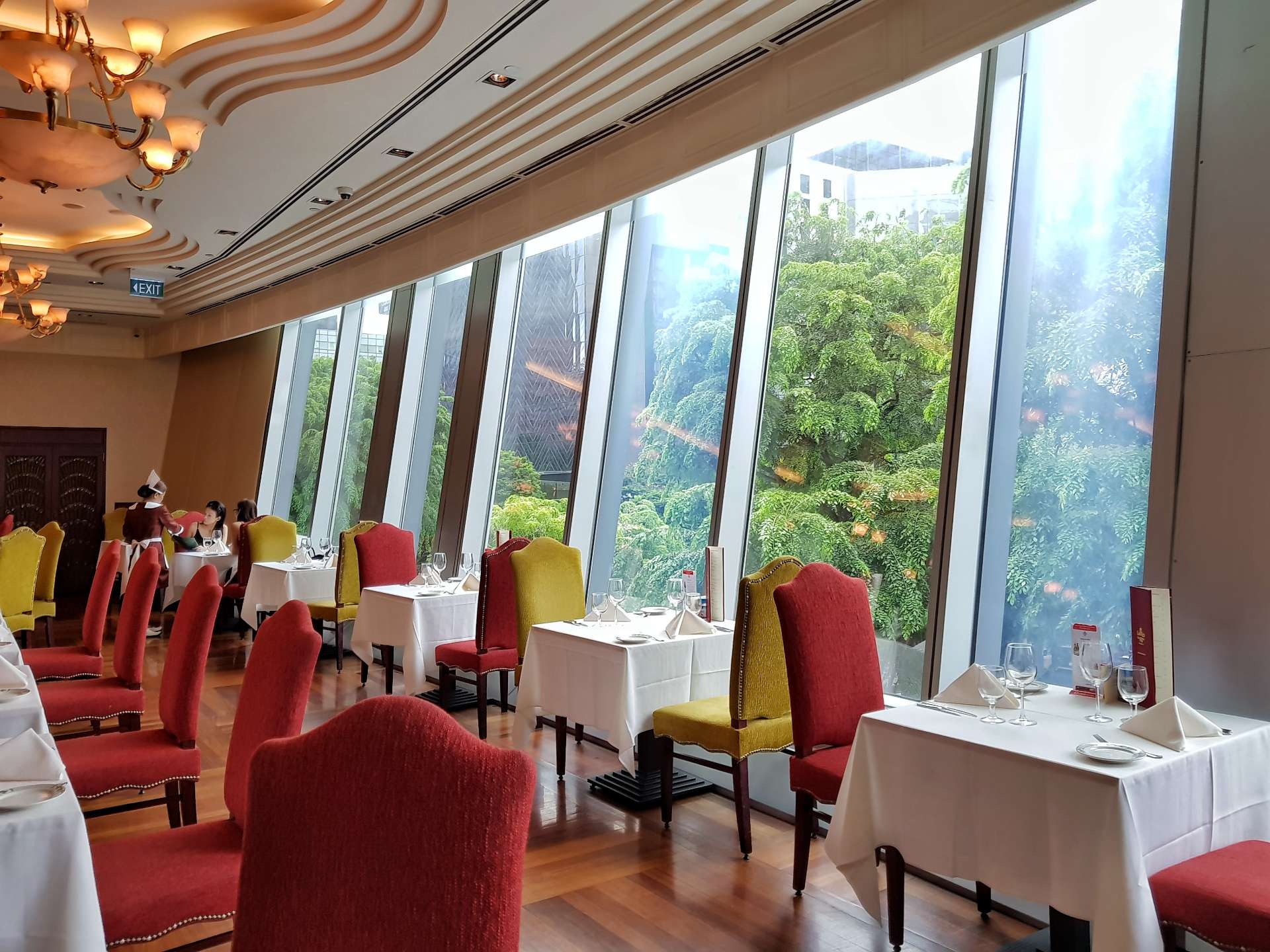 Lawry’s The Prime Rib @Mandarin Gallery