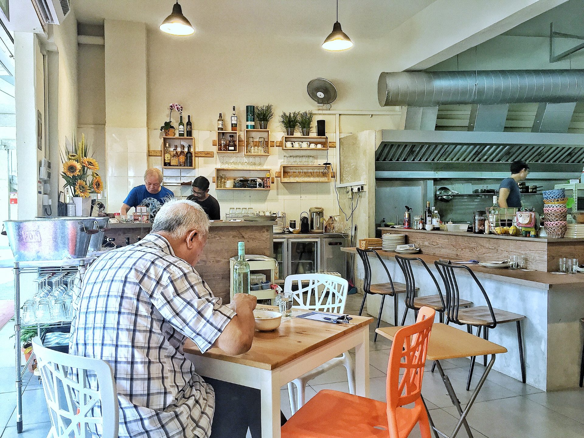 Mi Casa Kitchen & Bar @Jalan Jurong Kechil