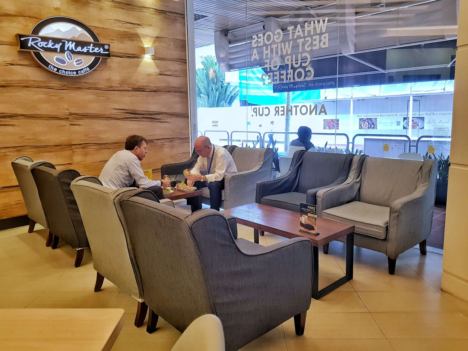 Rocky Master @Jun Xin Building